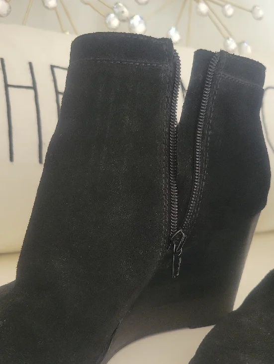 Lucky Brand | Shoes | Bootielicious Momementlucky Brand Suede Wedge ...